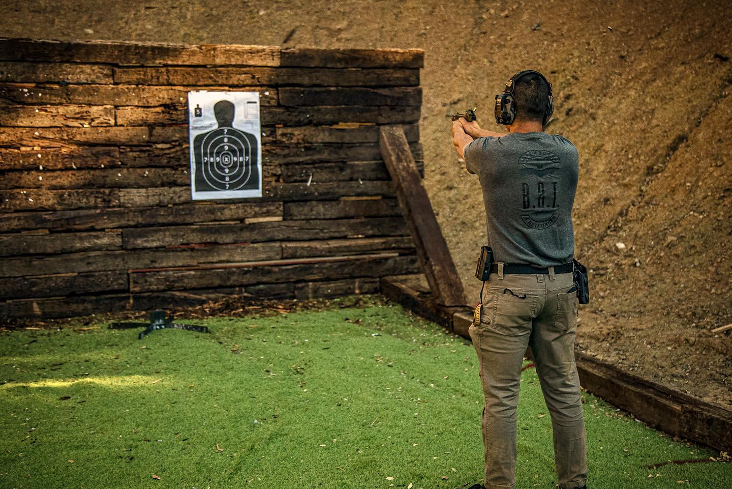 Advanced Pistol III (Handgun) - Holster Systems & Draw-Stroke – Bay ...